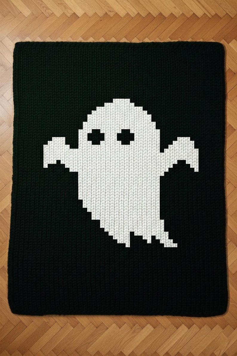 Halloween Ghost Finger Knitting Pattern. Chunky Chenille Yarn Knit ...