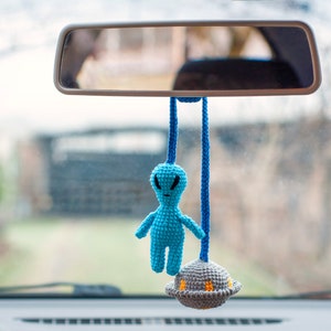 Alien and UFO Crochet Pattern. Astronaut Crochet Car Hanger. Cosmonaut ...