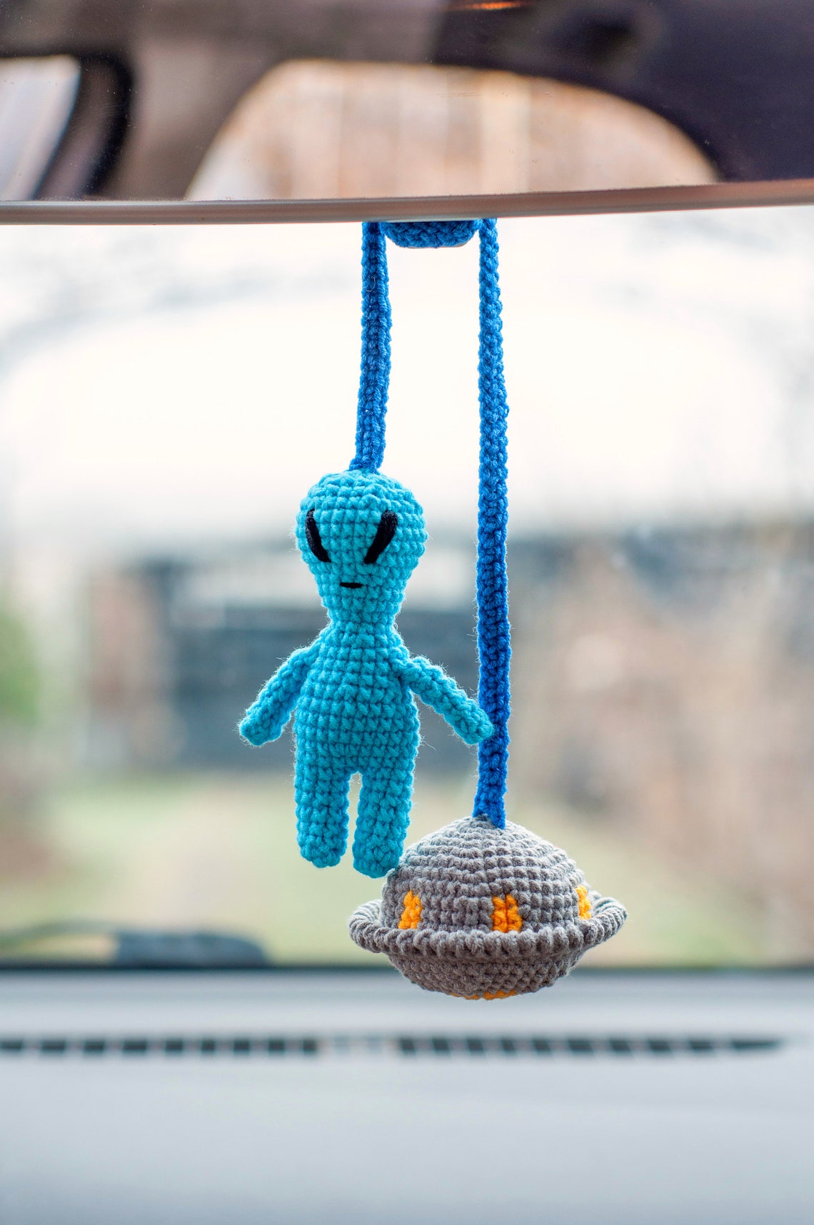 Alien and UFO Crochet Pattern. Astronaut Crochet Car Hanger. Cosmonaut ...