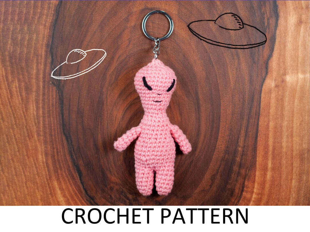Alien Keychain Crochet Pattern. Humanoid Pattern. Space Amigurumi ...