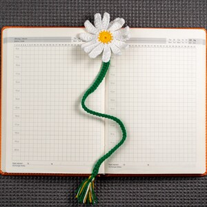 Daisy Crochet Bookmark Pattern. Crochet Flower Bookmark. Crochet Flower ...
