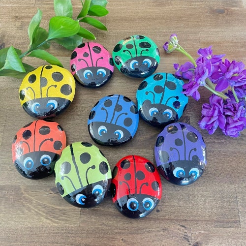 Lady Bug Rocks Painted Rocks Garden Decor - Etsy