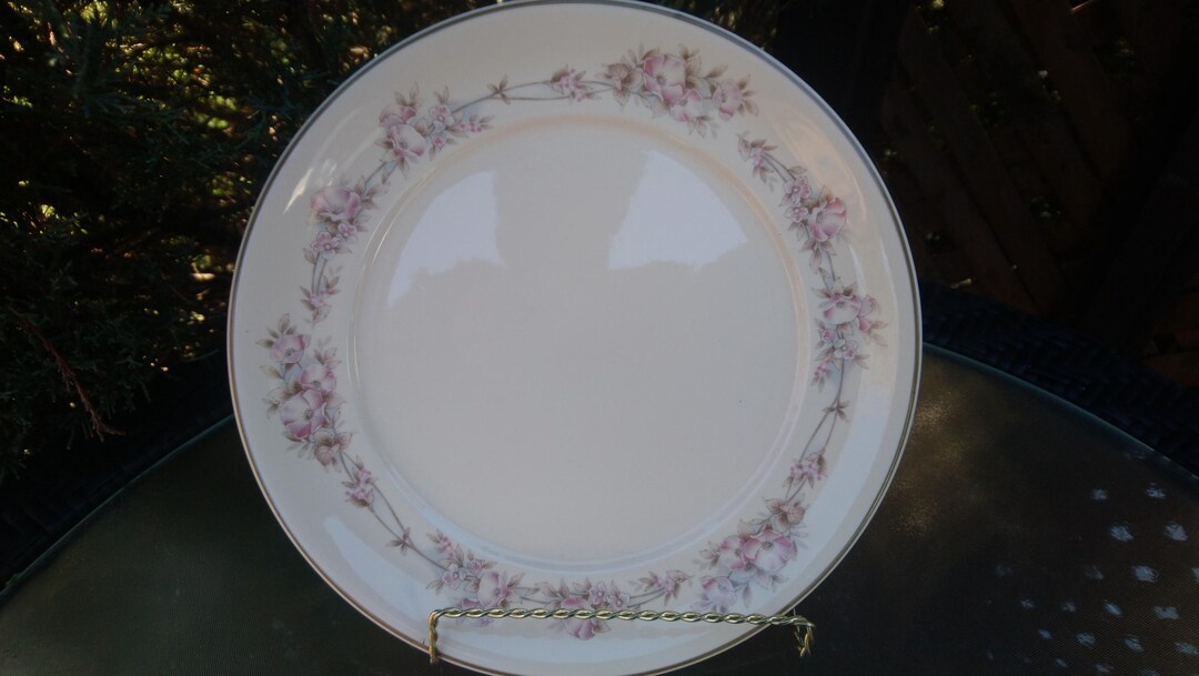 Noritake Keltcraft Dinner Plate, Ireland, Yesterday 9112 Pattern ...