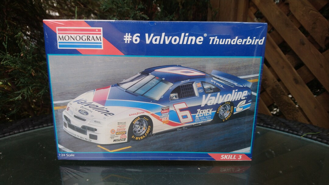 Monogram Plastic Model Kit, No. 6 Valvoline Thunderbird, 1/24 Scale ...