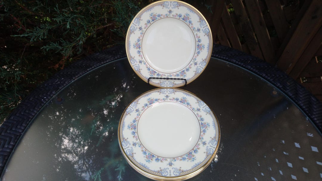 Minton Avonlea Pattern, Four 8" Plates, Discontinued 1976-1989, Bone ...