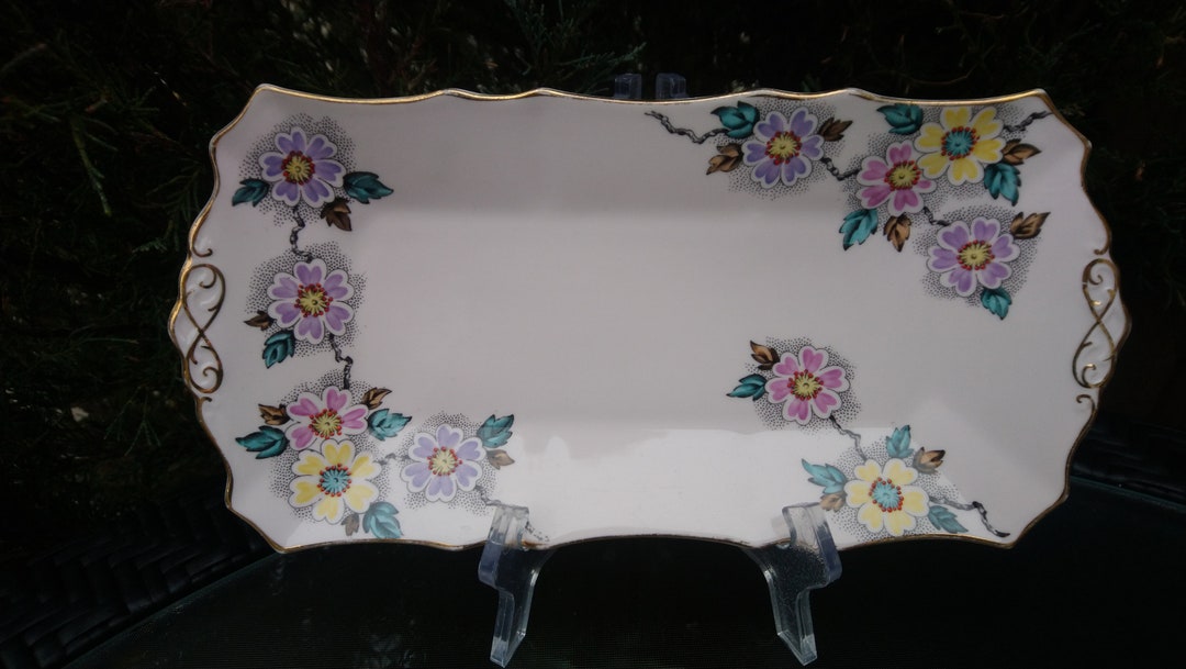 Vintage Tuscan Fine English Bone China Fantasy Pattern, 1947-1960 ...