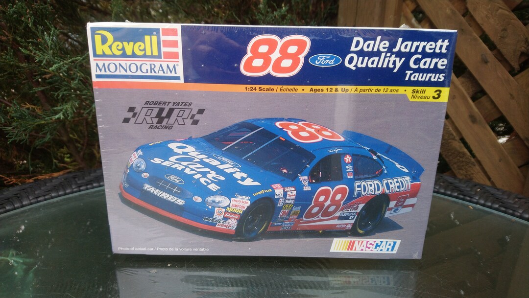 Monogram Revell Nascar Plastic Model Kit, 1/24 Scale, Dale Jarrett 88 ...