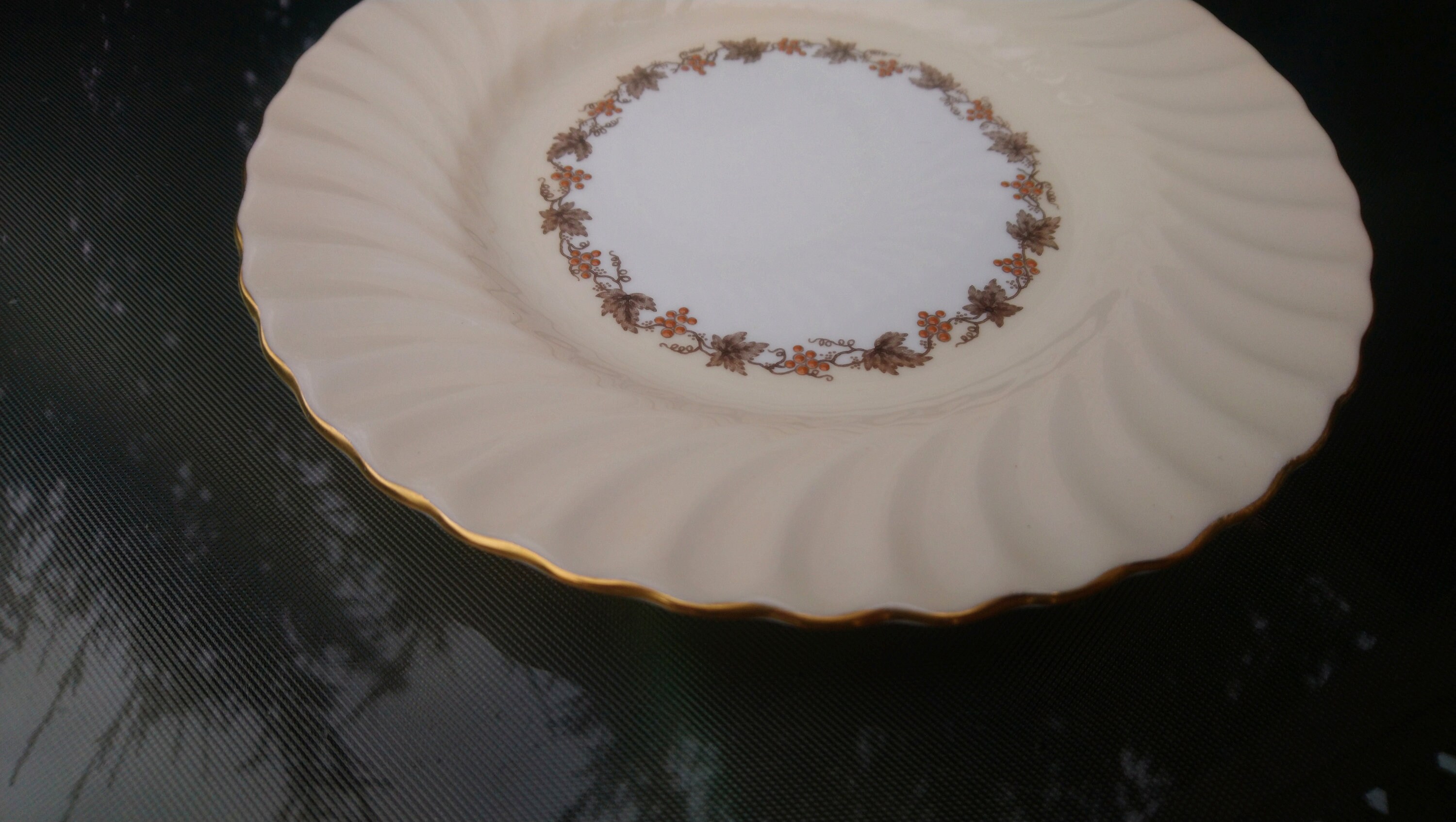 Minton "vineyard" Pattern, Discontinued 1943-1960, Buff Swirl Rim ...