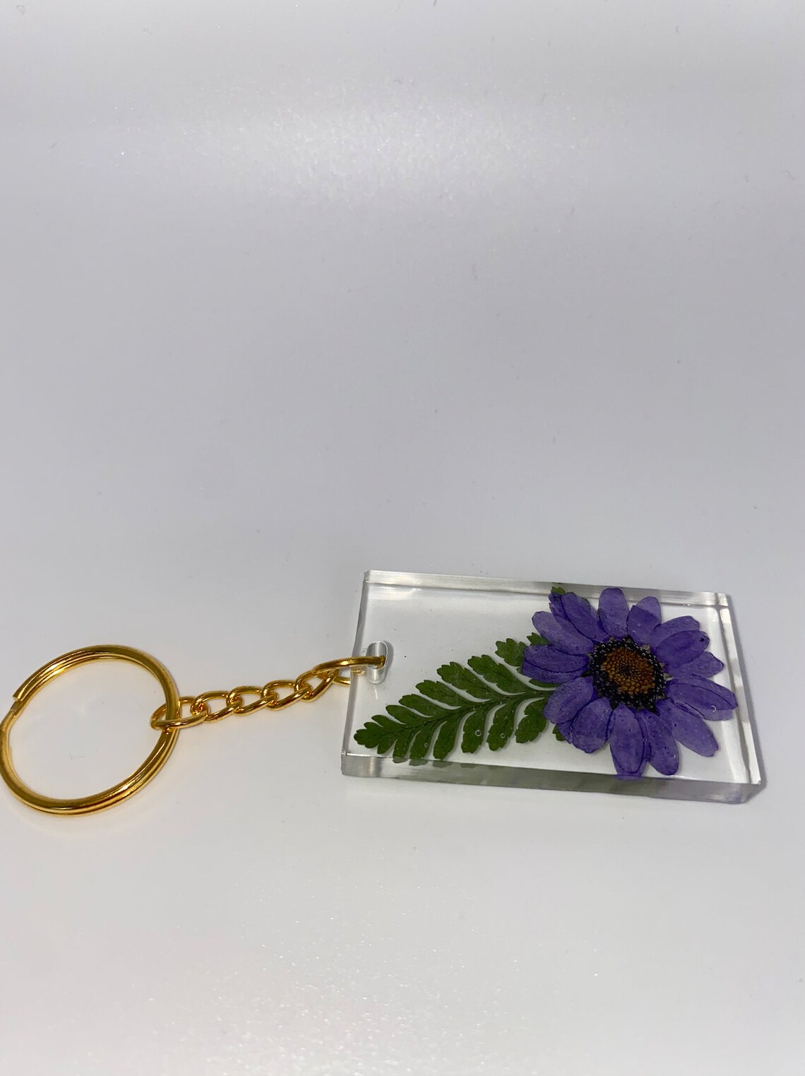 Real Purple Flower Resin Keychain with gold chain | Etsy