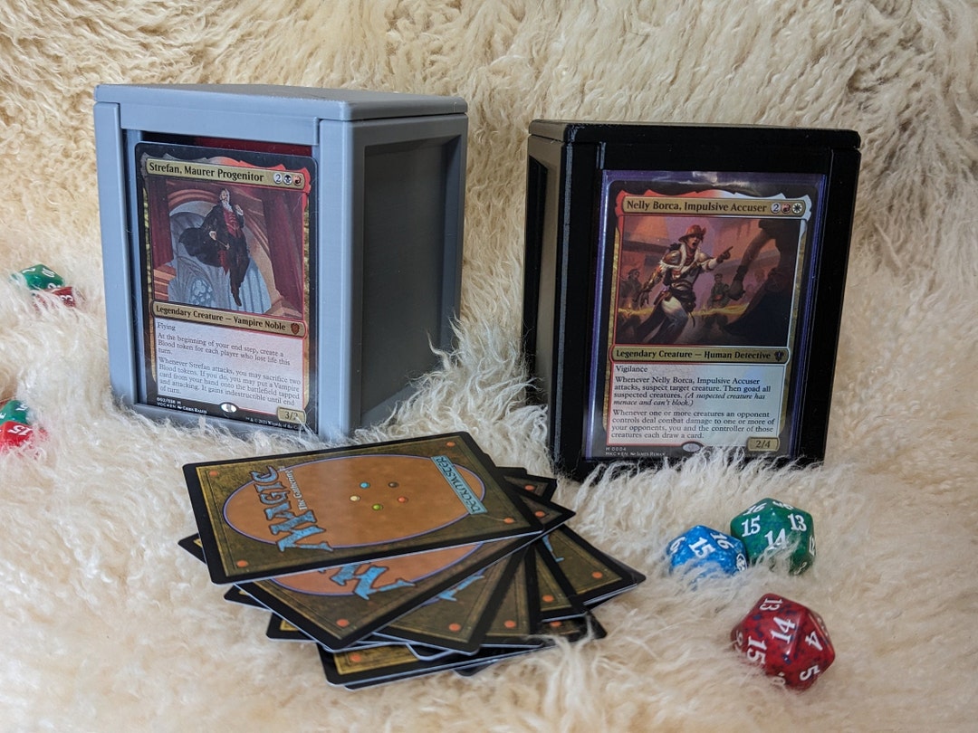 Commander Display Deck Box 100+ Double Sleeved Cards Magnetic 3D ...