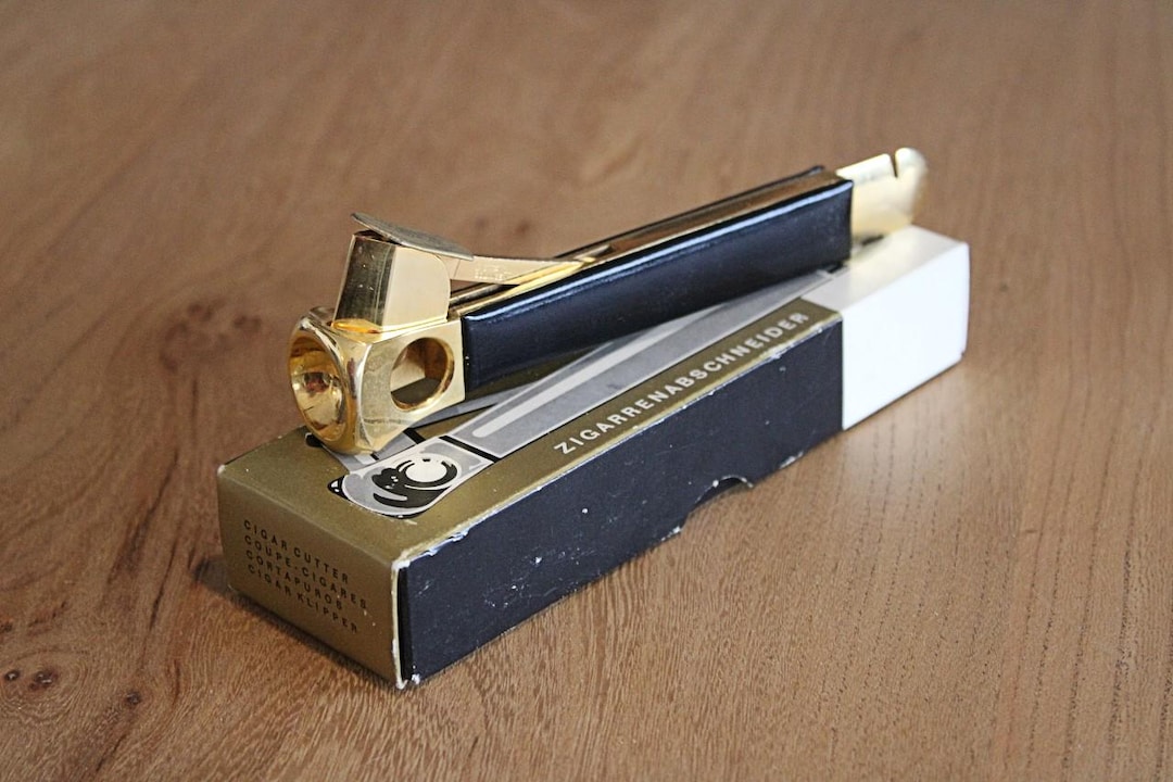 Cigar Cutter , Cigar Trimmer , Compact Cigar Cutter , Donatus Cigar ...