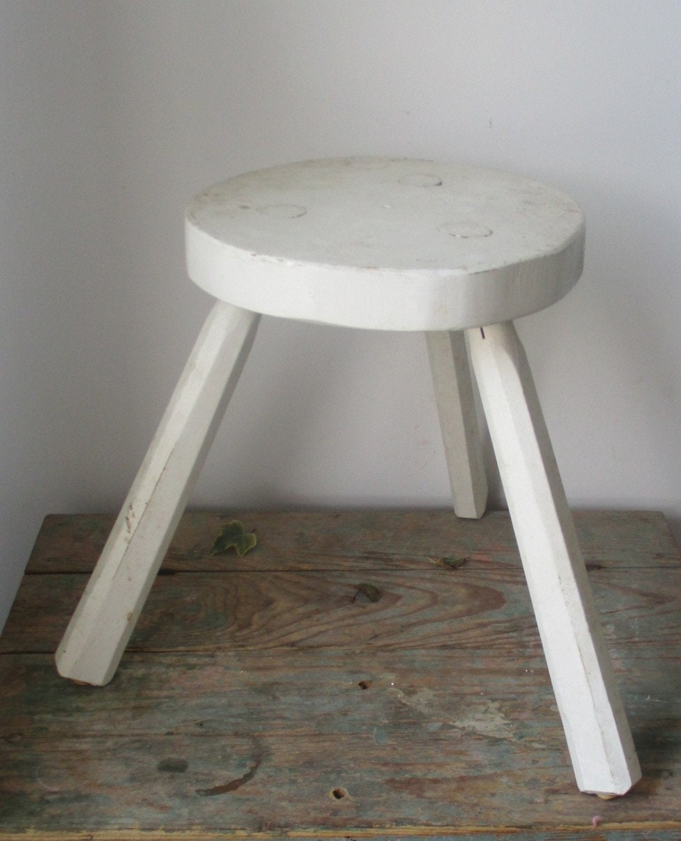 Milking Stool three Legged Wooden Milking Stool Rustic - Etsy