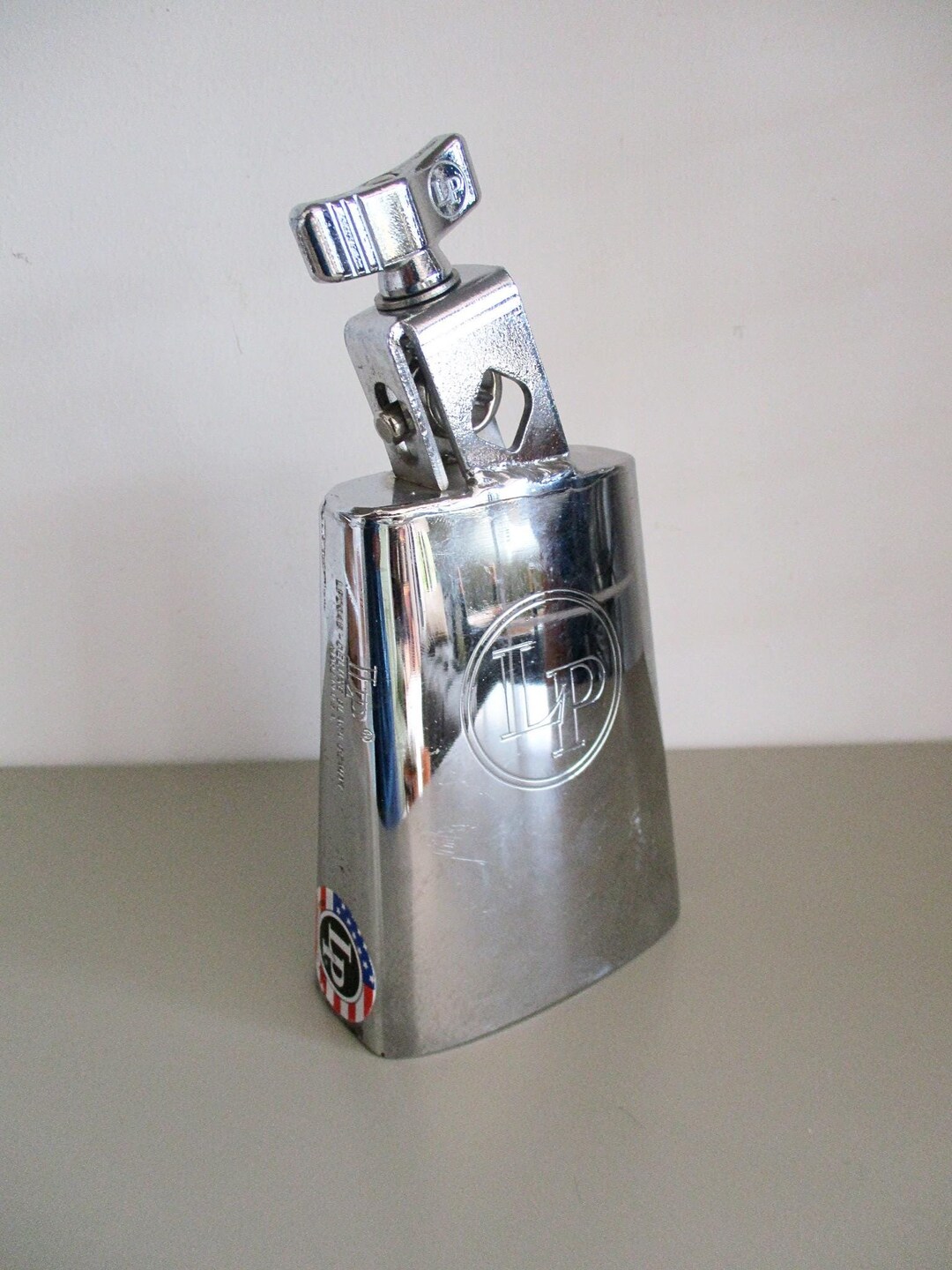 Latin Percussion LP204B Deluxe Black Beauty Chrome Cowbell, Percussion ...