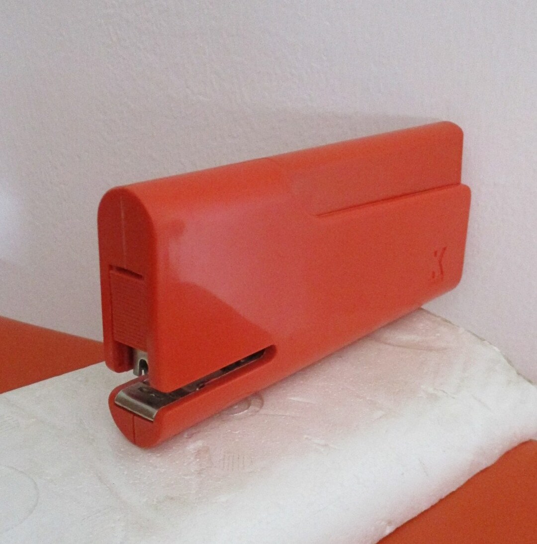 Space Age Orange Stapler , Pop Art Stapler , Italian Design 70s Stapler ...
