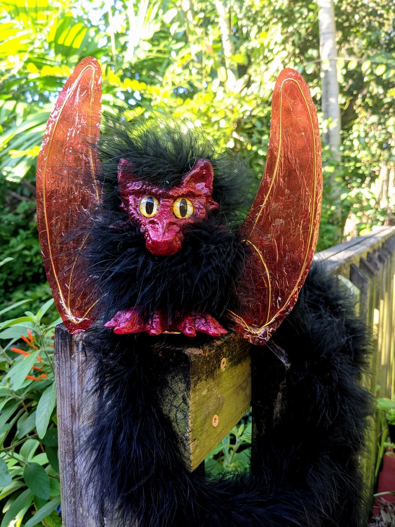 Black Red Winged Dragon Shoulder Puppet Fantasy Perching Monster With ...