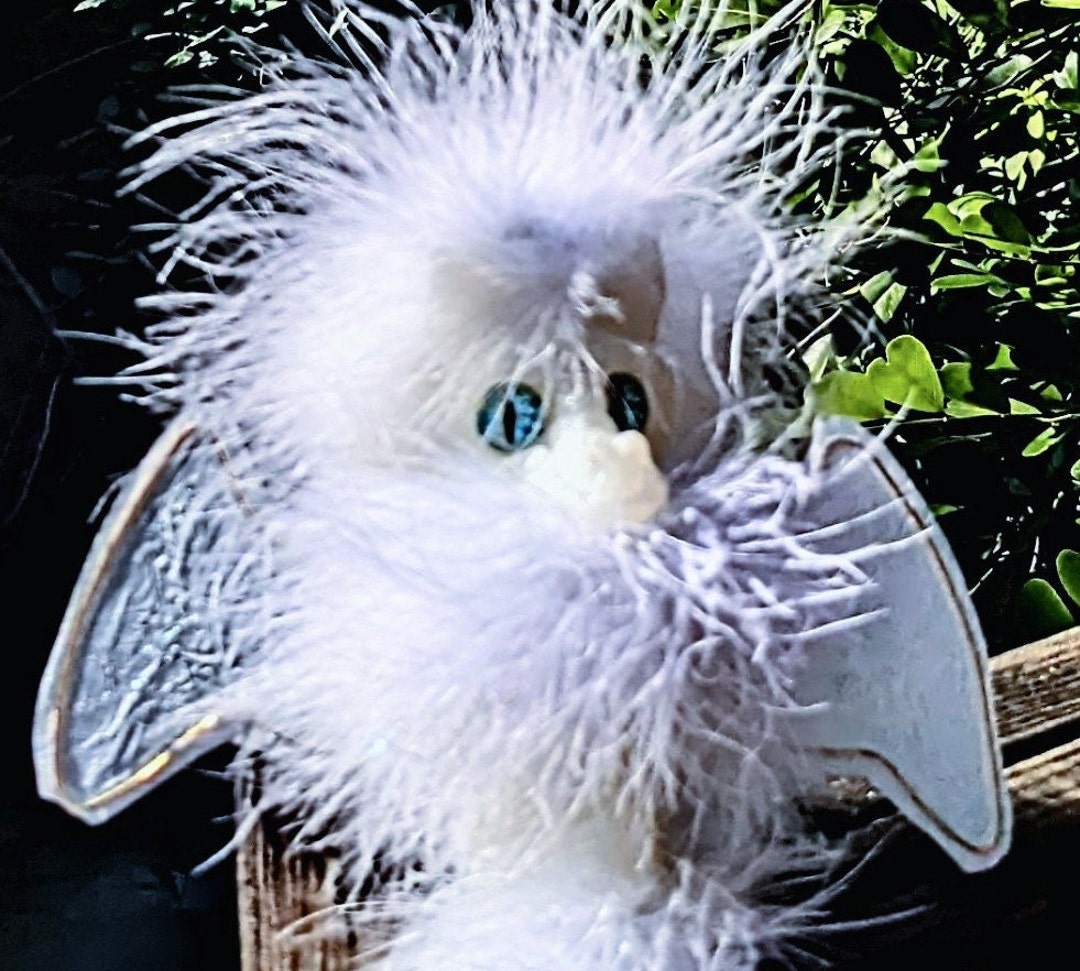 White Winged Dragon Shoulder Puppet Renaissance Faire Gift Head Moves ...