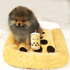 TONBO Boba Pet Bed With Boba Crinkle Toy - Etsy