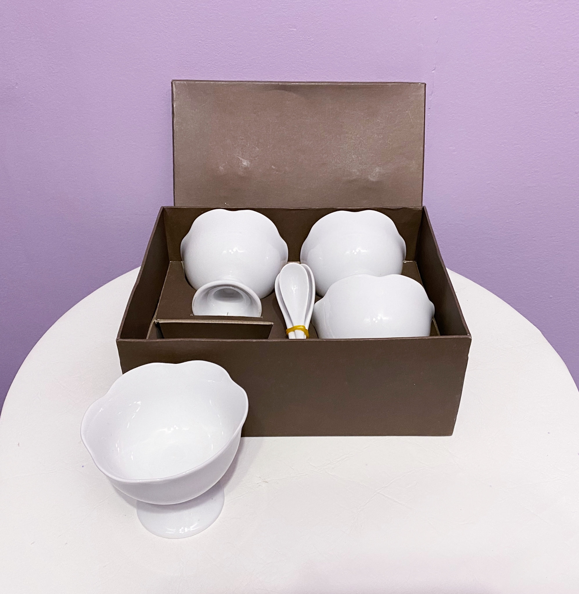 Vintage Set of 4 Porcelain Ice Cream Cups With Spoon - Etsy