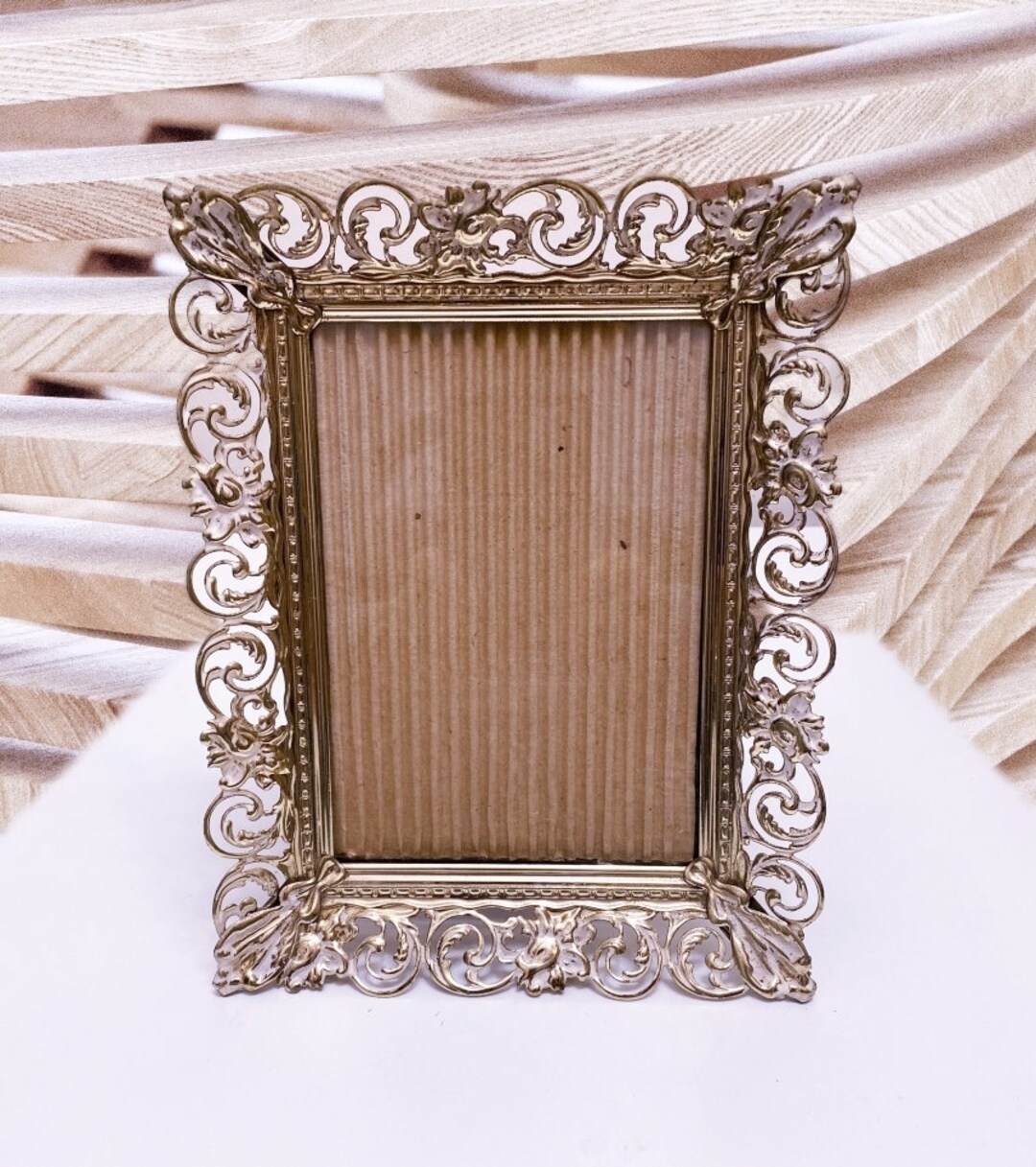 Vintage Wall Hanging Filigree Photo Frame Metal Gold Color Floral ...