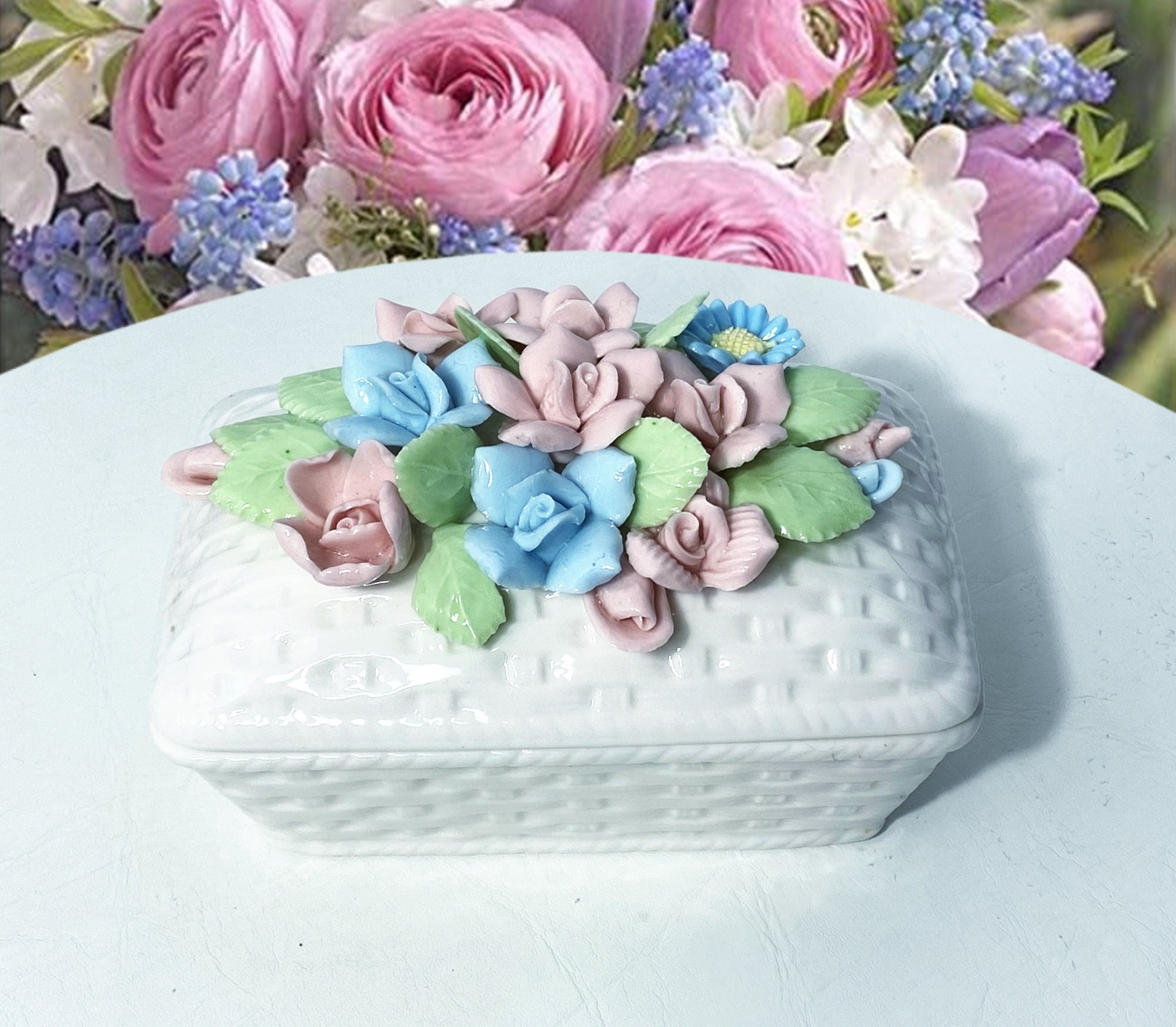 Vintage Porcelain Casket With Lid Porcelain Box With Flowers Floral ...