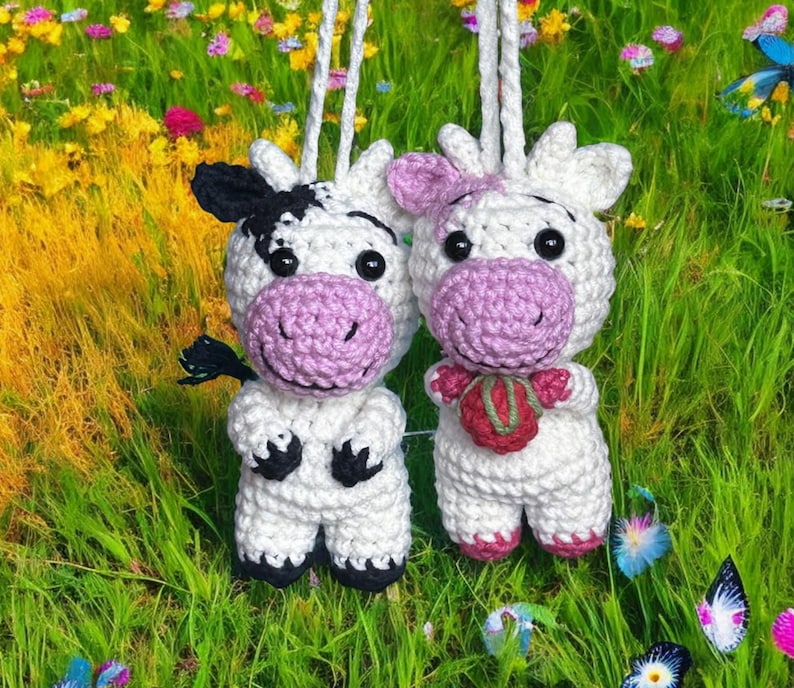 Cute Car Accessory Cow Rearview Mirror Hanging Car Decor, Strawberry ...