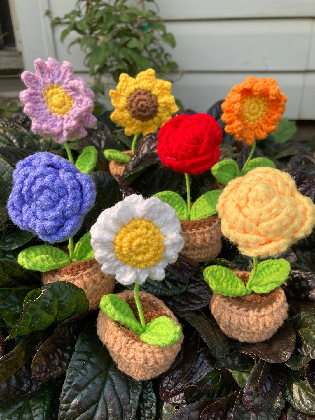 Handcrafted Crochet Flowers Knitted Potted Plants to Brighten up Your ...
