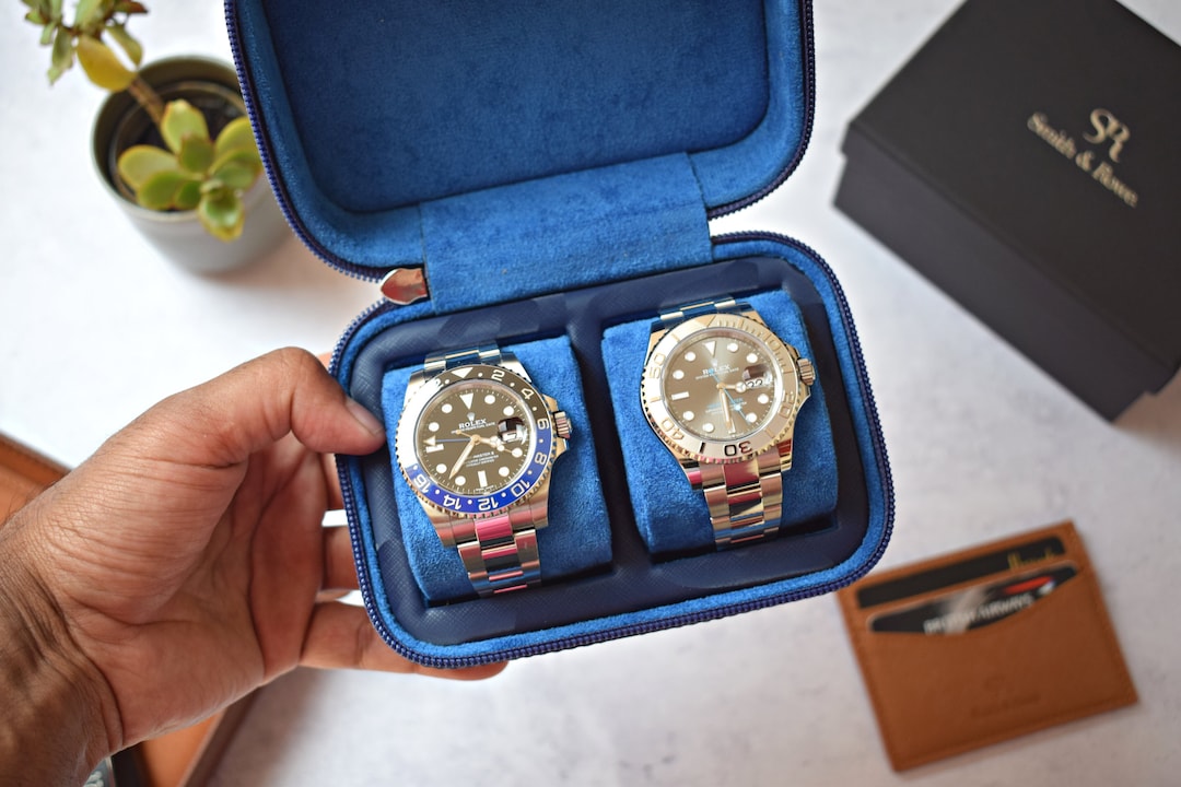 Double Watch Travel Case, Watch Storage Organiser for 2 Watches ...