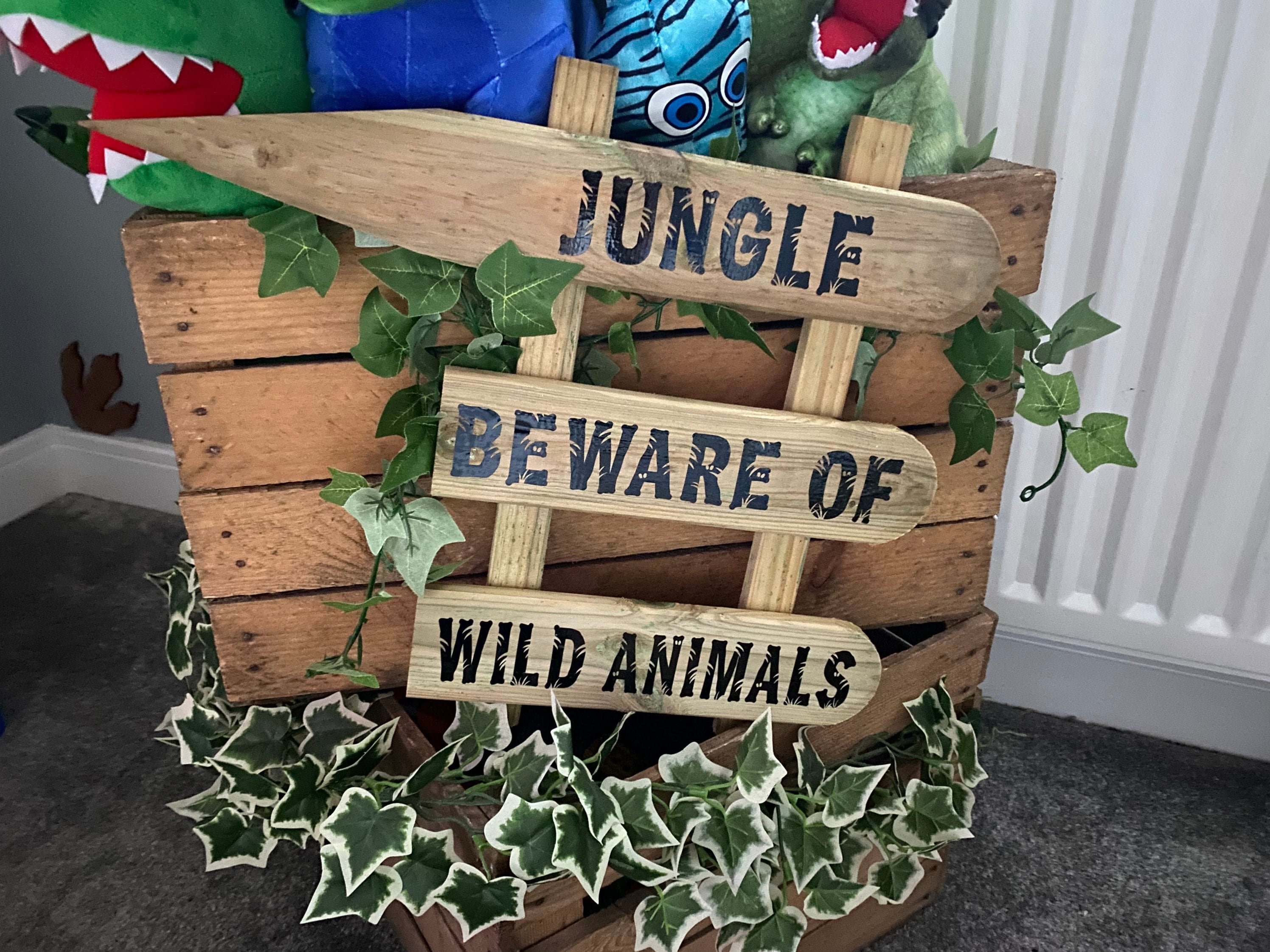 Home Made Wooden Safari Jungle Theme Sign Bedroom Decoration Boys ...