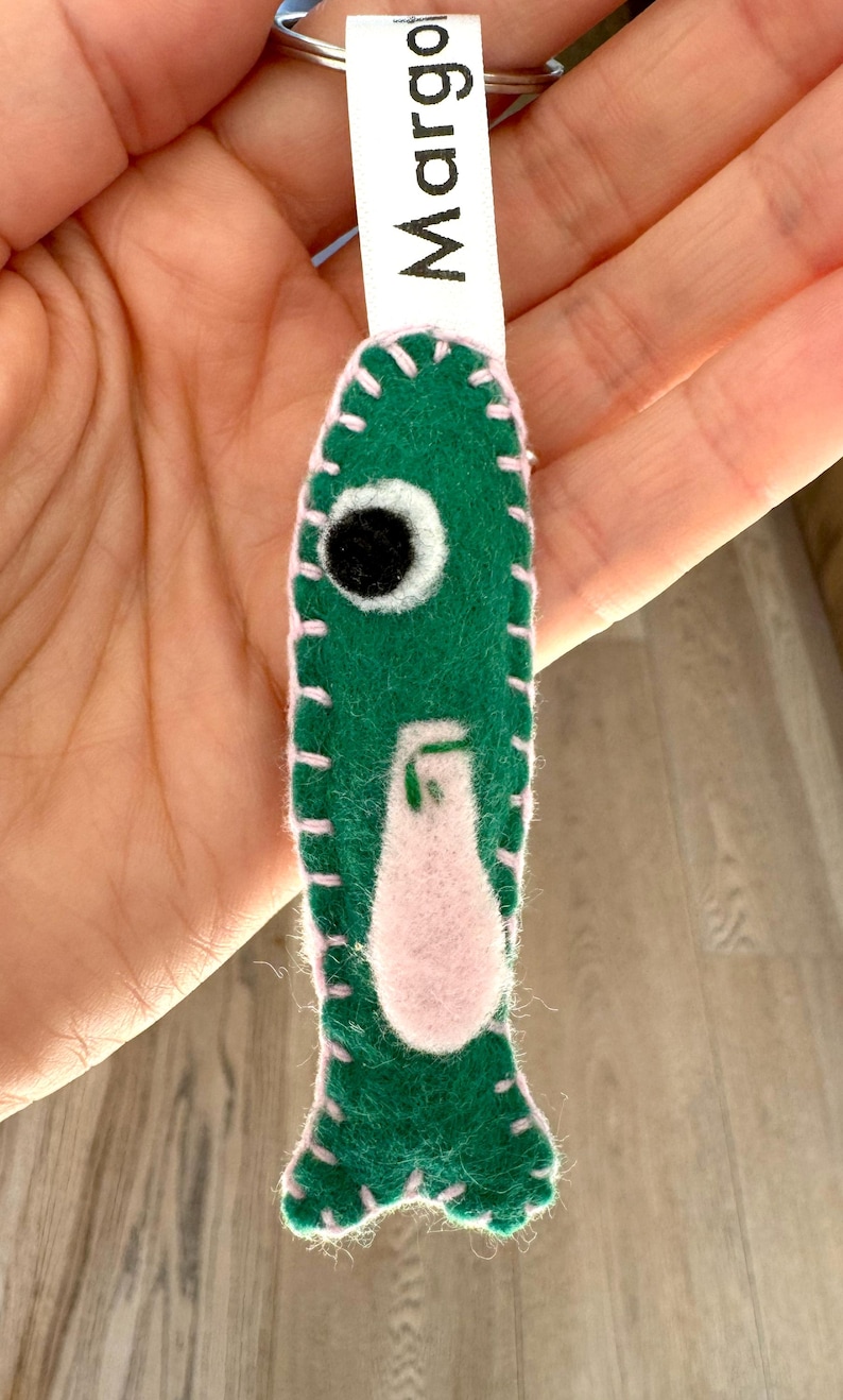 Handmade Felt Fish Keychain – Personalized Kids Party Favor - Etsy