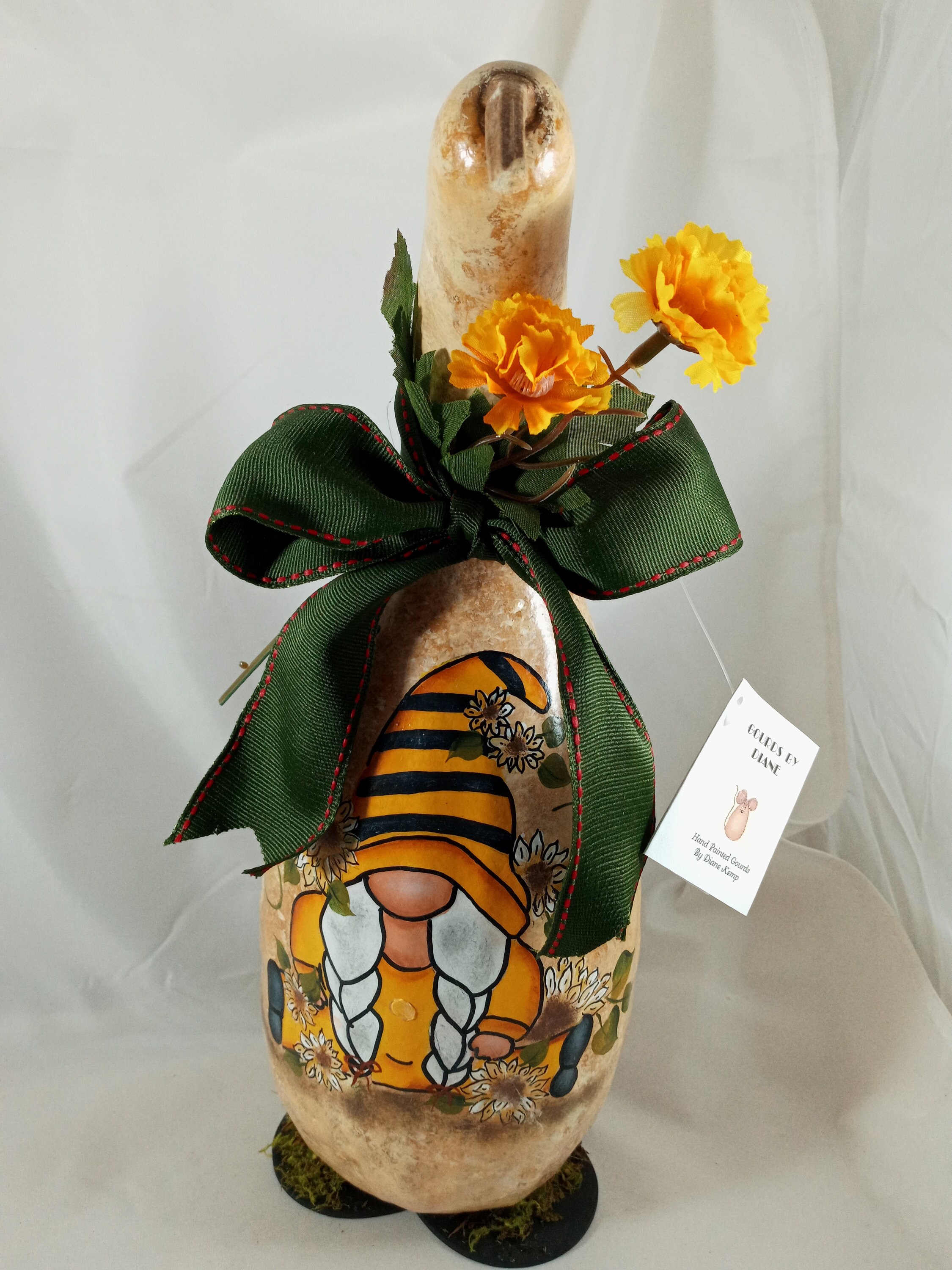 SPRINGTIME BUMBLEBEE GNOME - Etsy