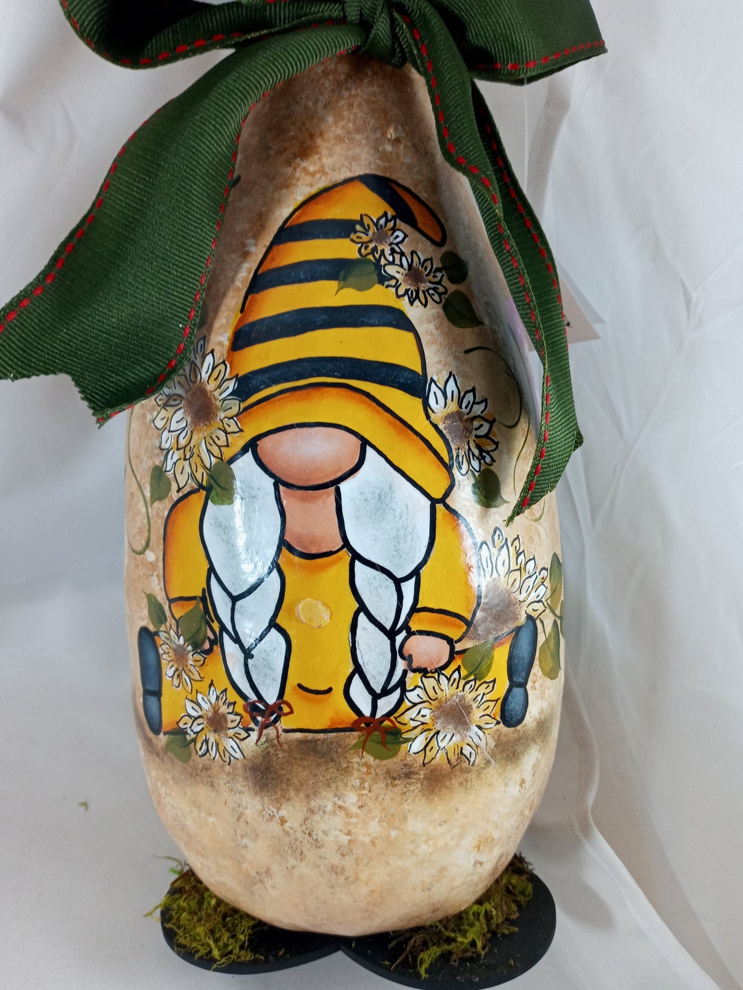 SPRINGTIME BUMBLEBEE GNOME - Etsy