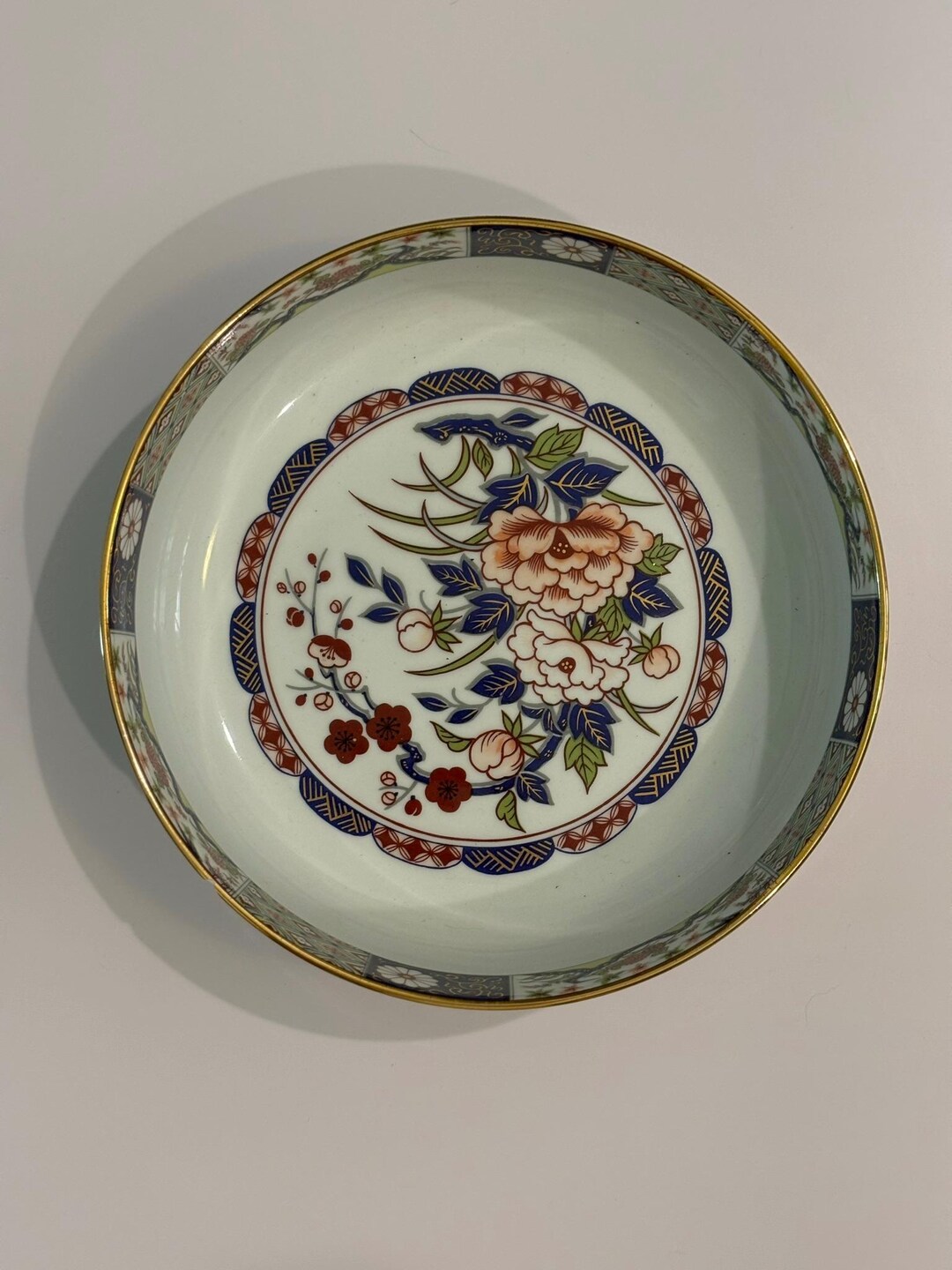 Vintage Japanese Amari Bowl 10 Inches Wide - Etsy