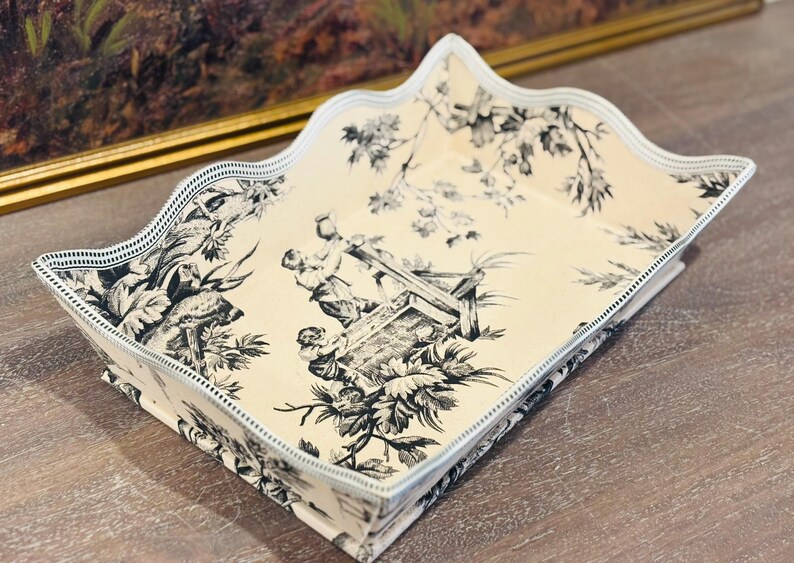 Black & Cream Toile Tray | Rectangular Scalloped Decorative Tray ...