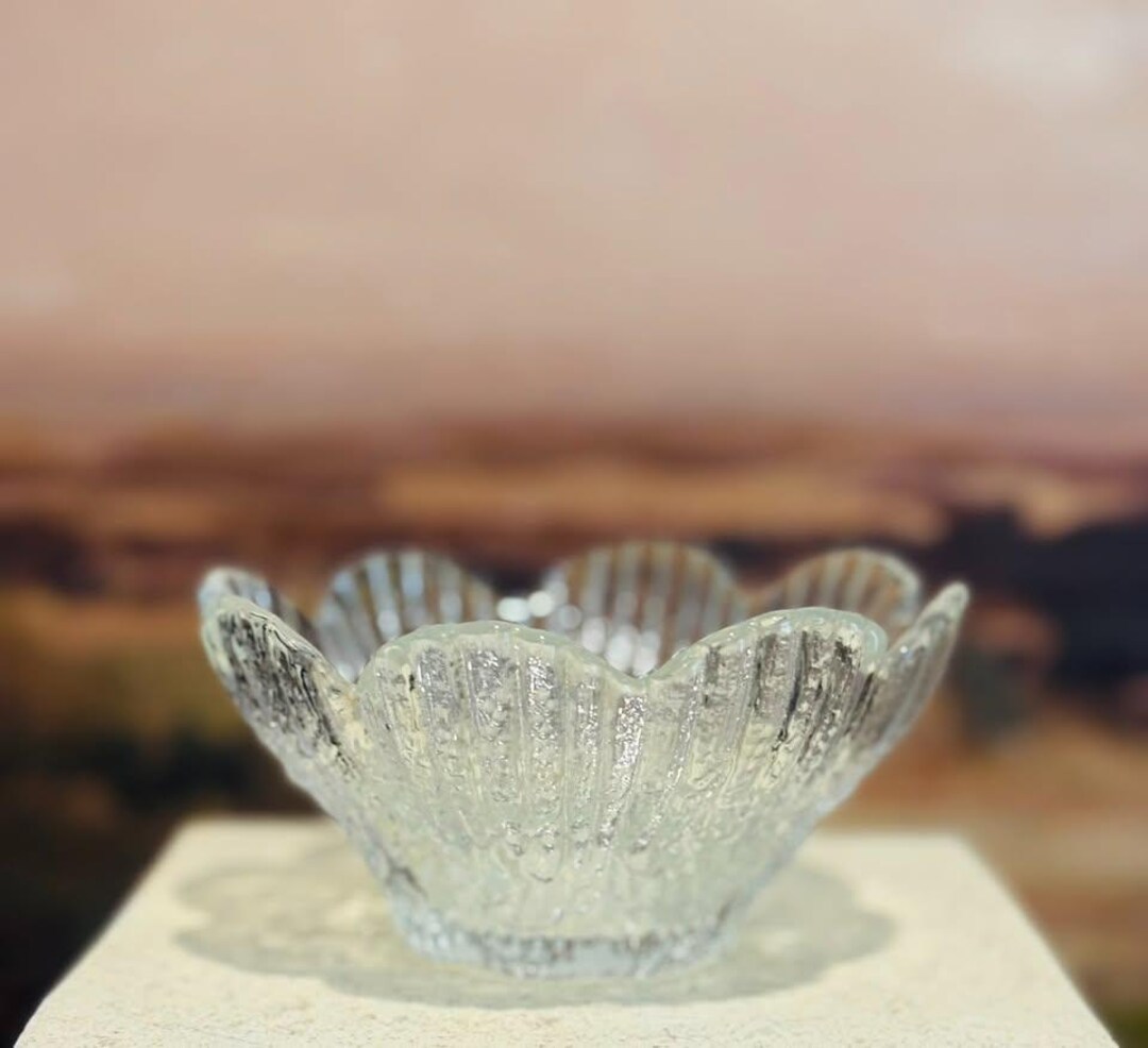 Italian Glass Icicle Textured Petal Flower Bowls | Vintage Glassware ...