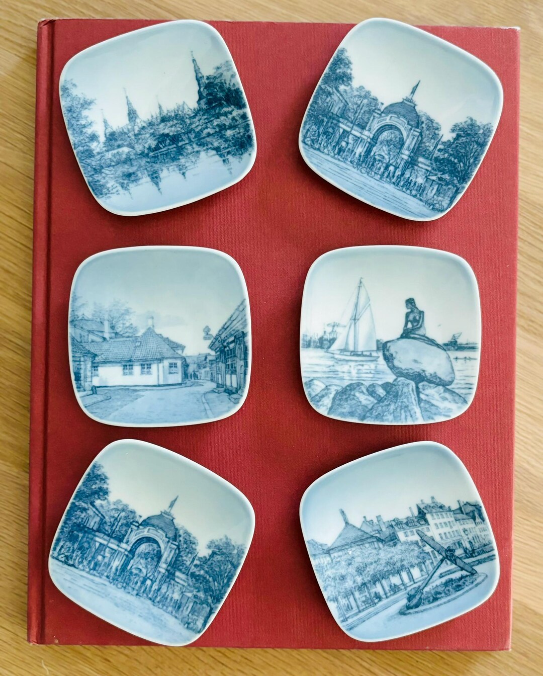 Bing and Grondall Thorvald Sens Museum Mini Plates| Porcelain Plate ...