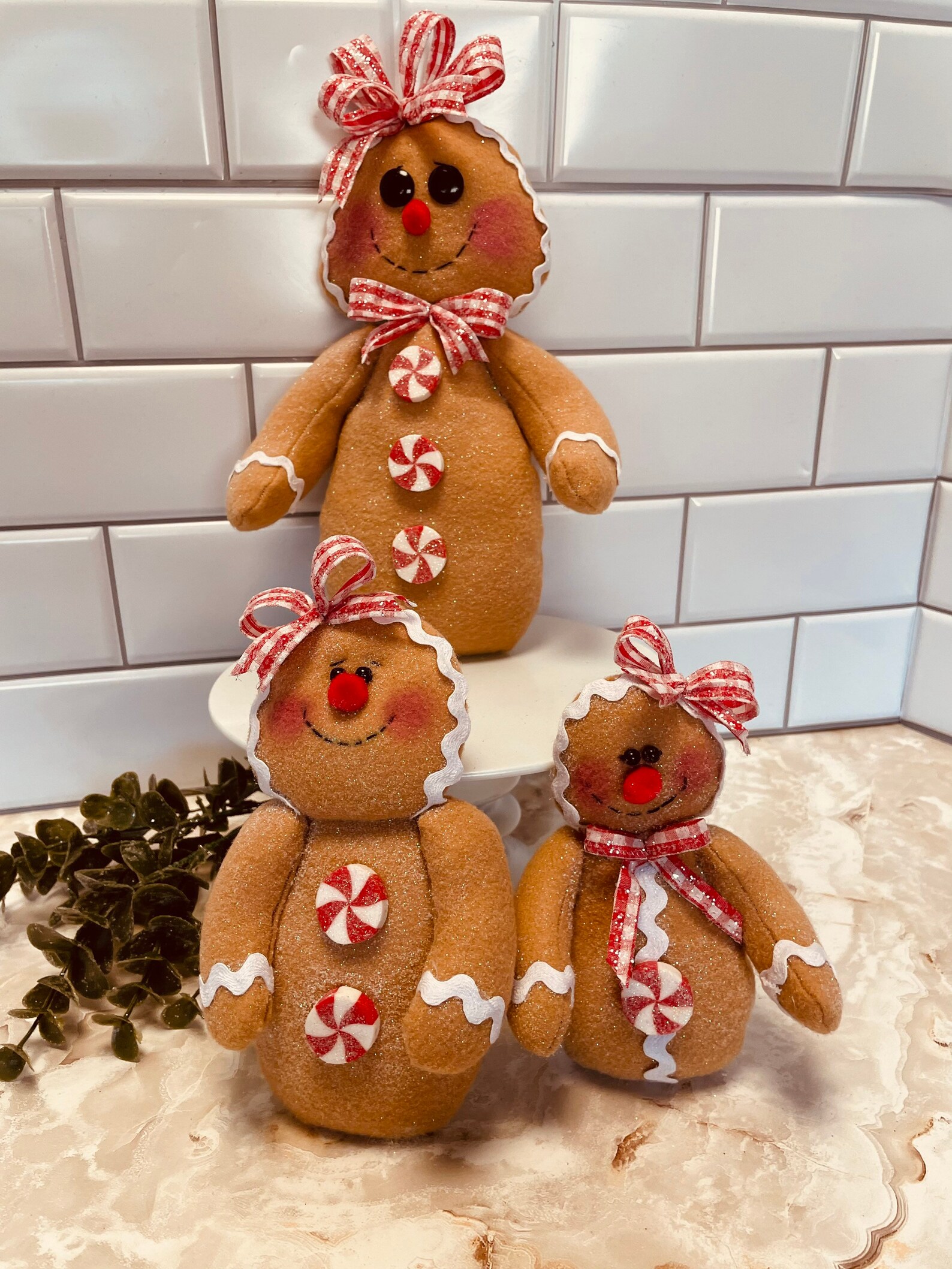 GINGERBREAD FAMILY SET, 3 Adorable Gingies, Small, Medium and Large All ...
