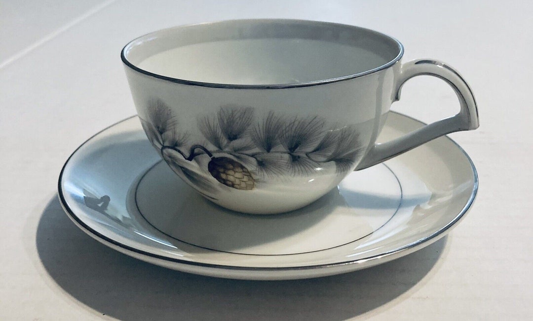 4 - Vintage Kent China Silver Pine Cone China Japan Cup and Saucer Sets ...