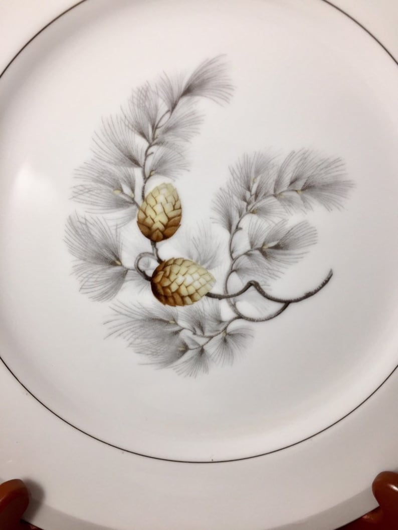 Vintage Kent China Silver Pine Cone China Japan Dinner Plates 10 1/2 ...