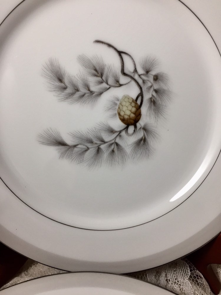 Vintage Kent China Silver Pine Cone China Japan Salad Plates 7 1/4 ...