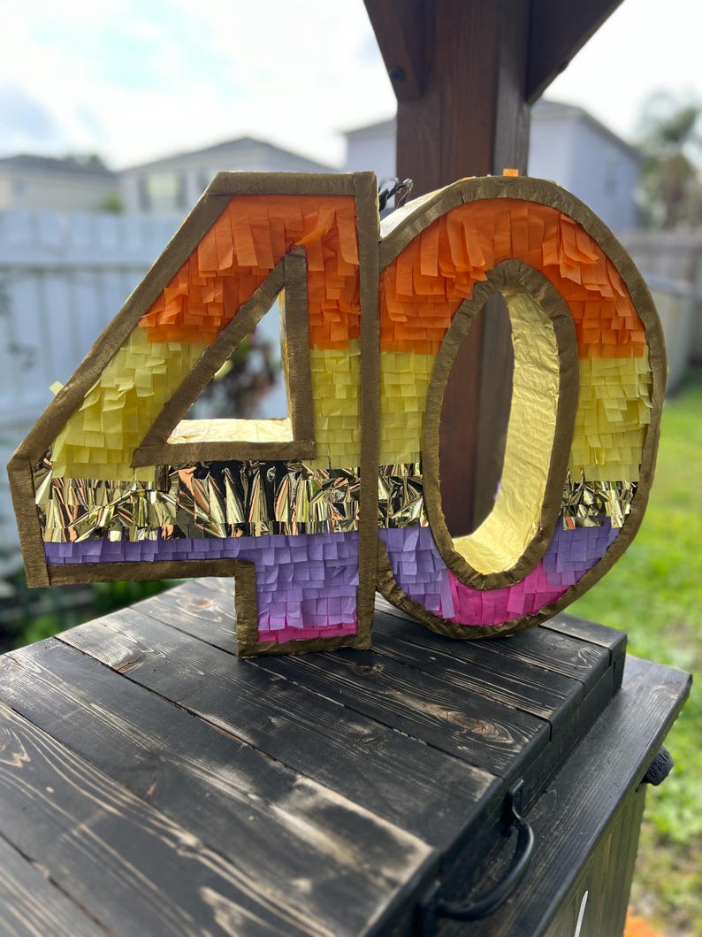 Number 40th Pinata: Custom Colors, 40th Birthday Party Decoration - Etsy