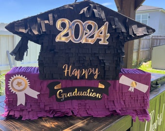 Emoticon Graduation Pinata With Black Cap, You Did It, Congrats Grad ...