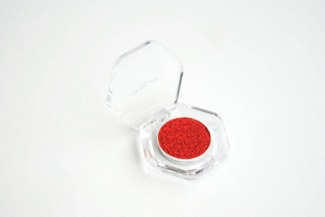 Red Eyeshadow Single, Eyeshadow Red, Chrome Eyeshadow tint - Etsy