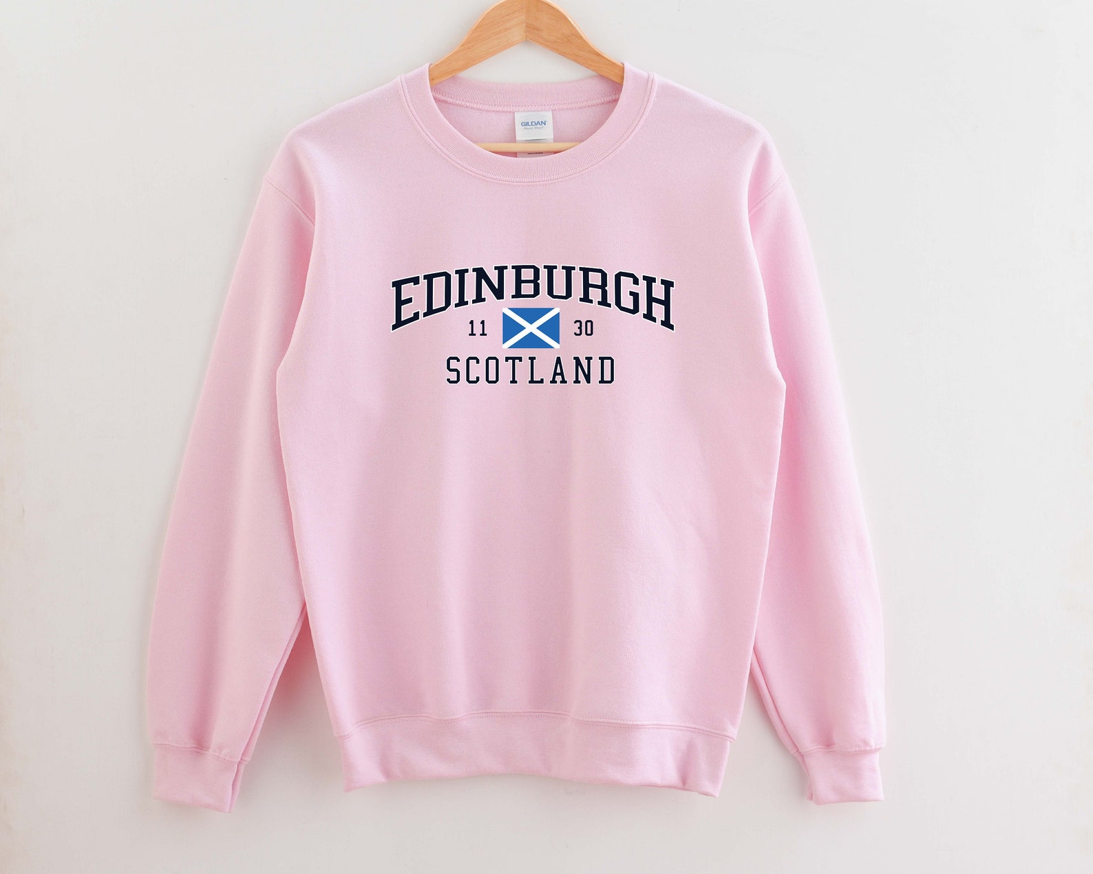 Edinburgh Scotland Sweatshirt Unisex Edinburgh Crewneck - Etsy