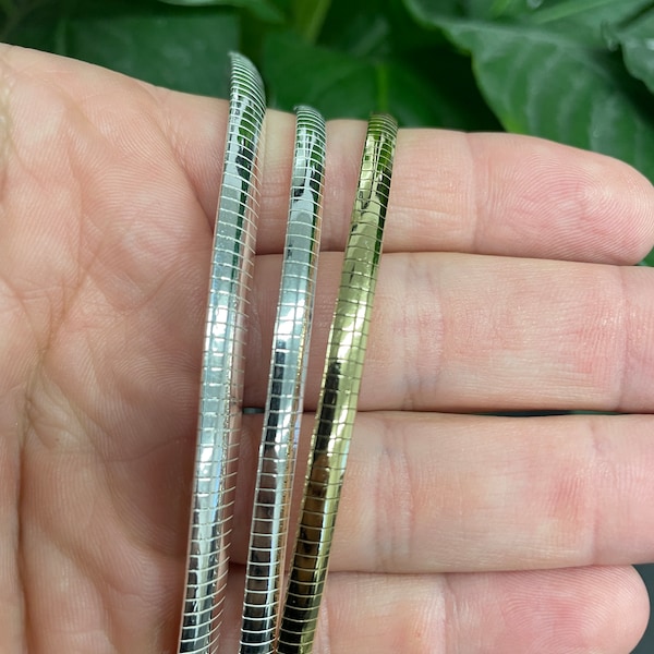 Omega Chain Necklace - Etsy