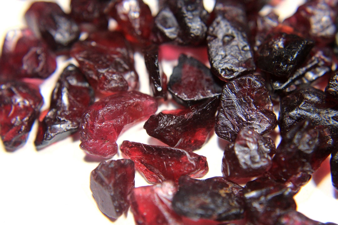 500 PCS Natural Garnet Rough Gemstone: Jewelry Making (5-12mm) - Etsy