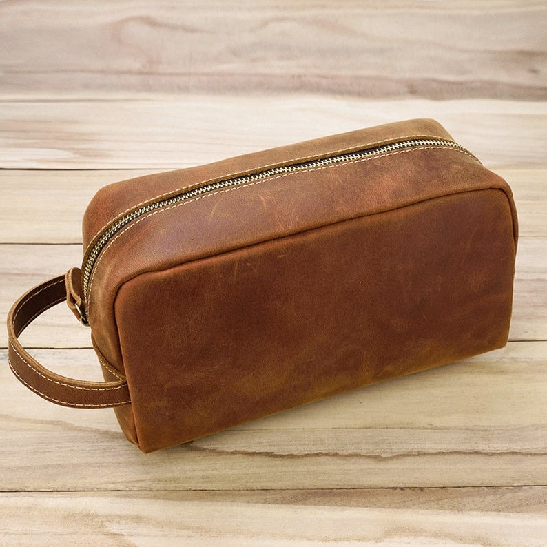 Personalized Full Grain Leather Dopp Kit: Groomsmen Gift - Etsy