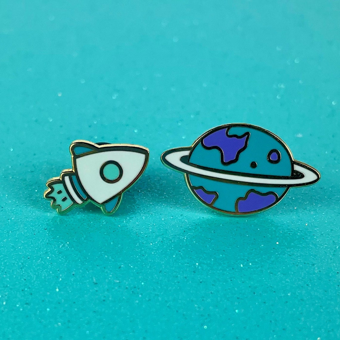 Space Frog Hard Enamel Pin Planet Pin Spaceship Pin Tiny - Etsy
