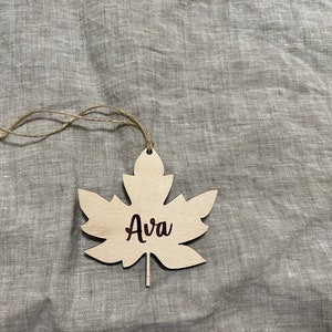 Wooden Leaf Name Tag // Thanksgiving Name Tag // Engraved Leaf Name Tag ...