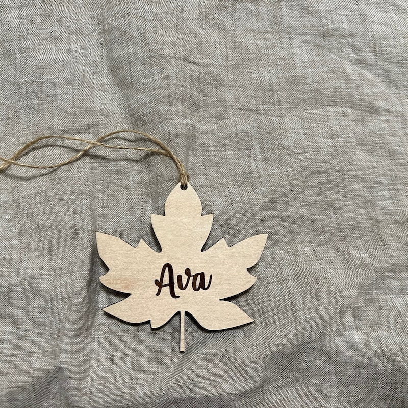 Maple Leaf Plaque - Etsy