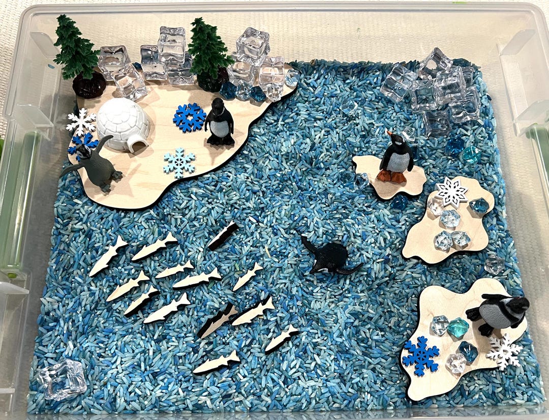 Penguin Sensory Bin // Penguin Small Parts Play // Arctic Sensory Bin ...